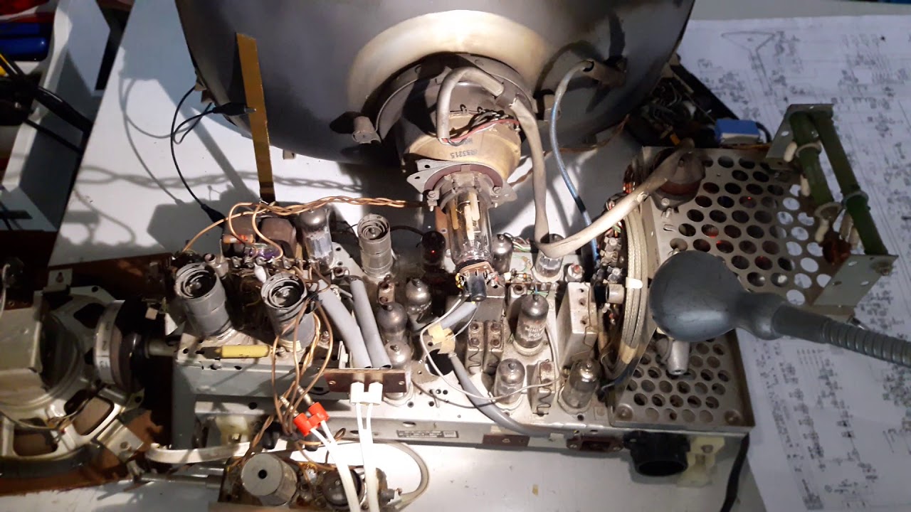 1958 Vintage TV chassis testing - YouTube
