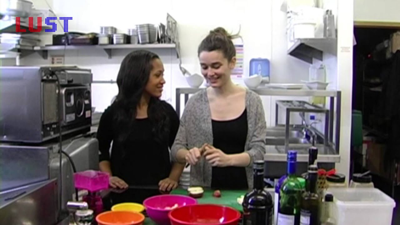 LUST for Food - Chrismas special (Episode 1) - YouTube