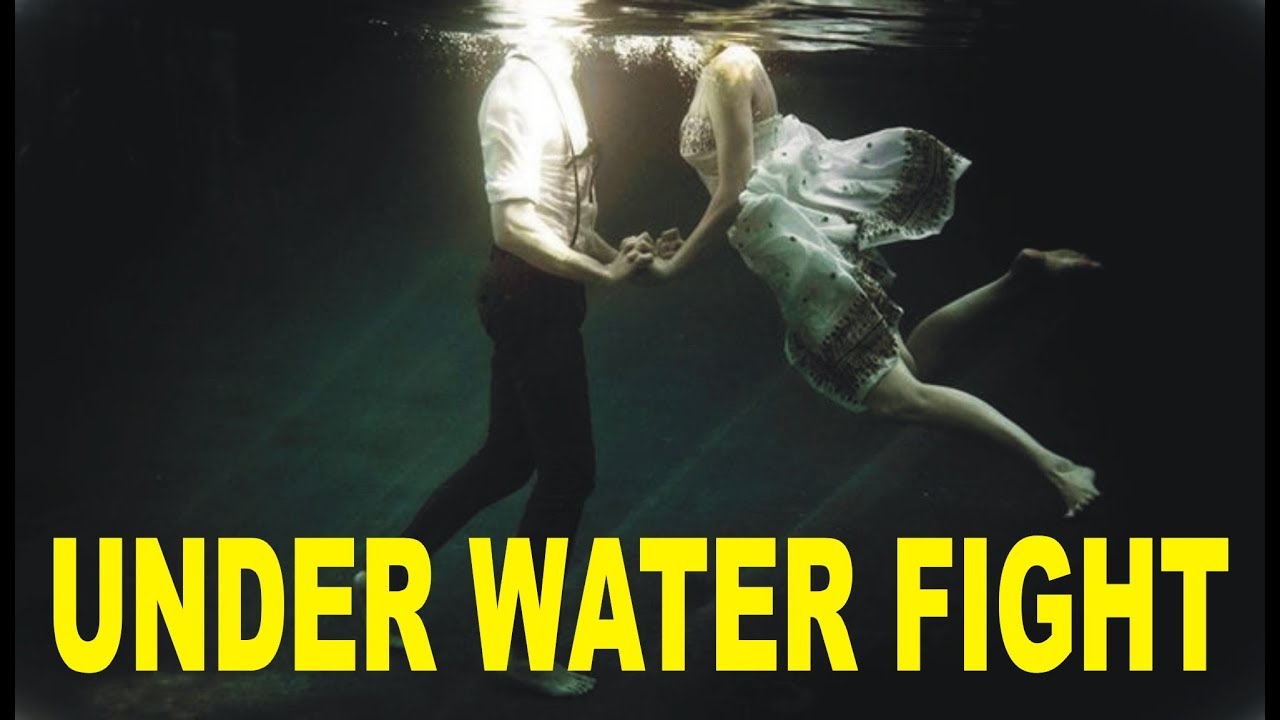 UNDERWATER FIGHT - YouTube