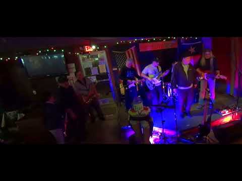 I Could Love You Baby Marcus Tharpe, vocal, and featuring the Giddy Ups ...