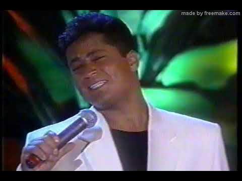 Hot Hot Hot | Leandro & Leonardo cantam 2 sucessos no SBT - INÉDITO (XX/XX/1994) - YouTube