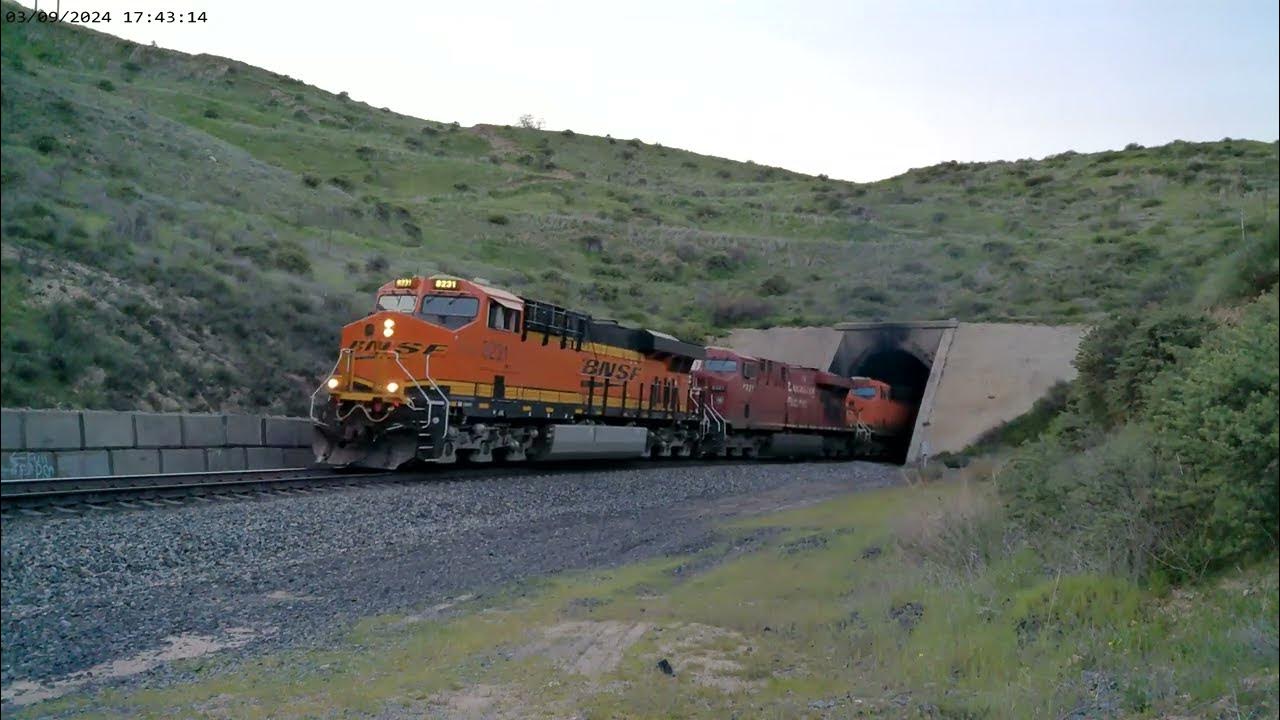 BNSF manifest train at tunnel #3 in the Tehachapi pass - YouTube