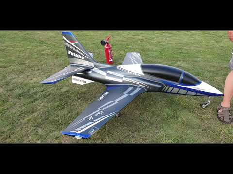 Tomahawk Viper 2m - YouTube