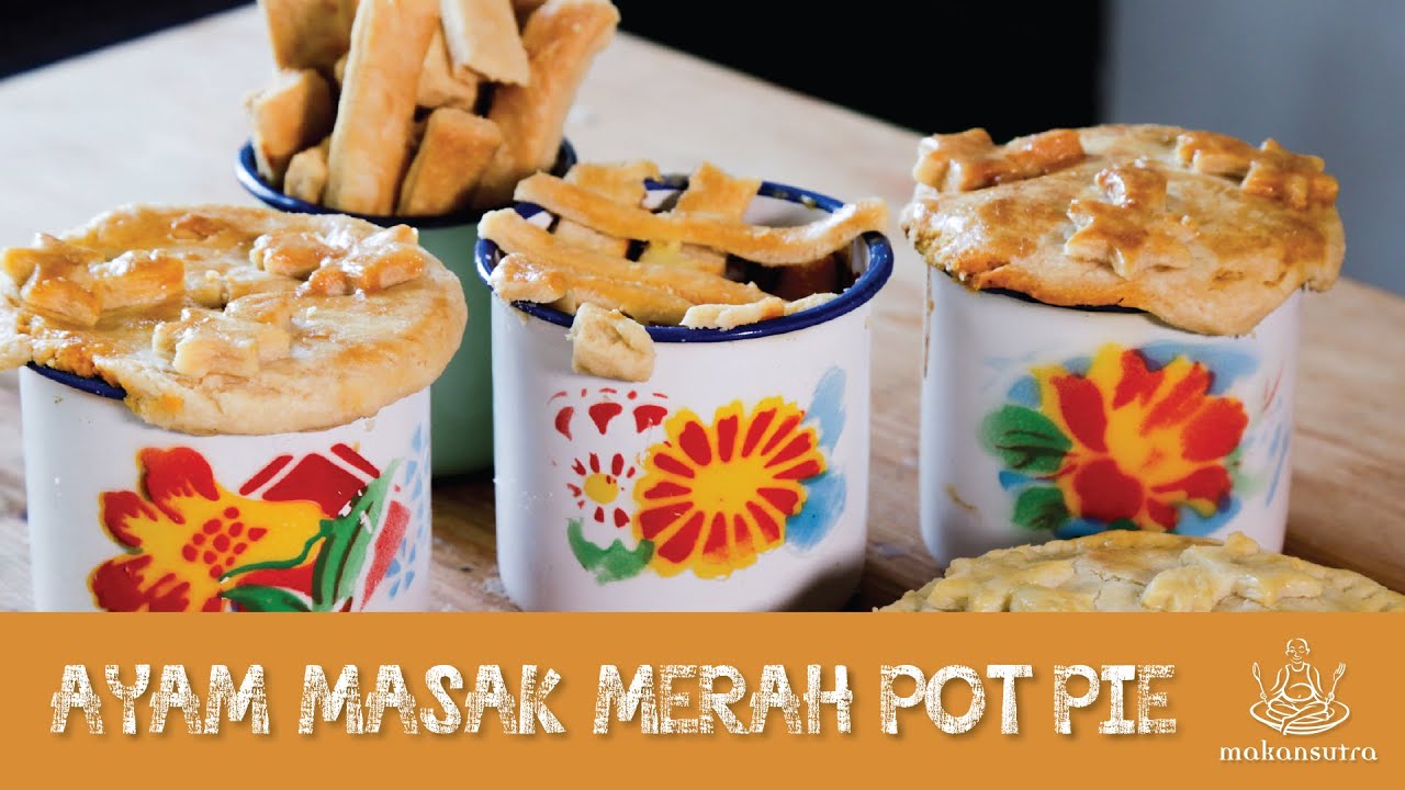 Pie Pie Must Try: Ayam Masak Merah Pot Pie - YouTube