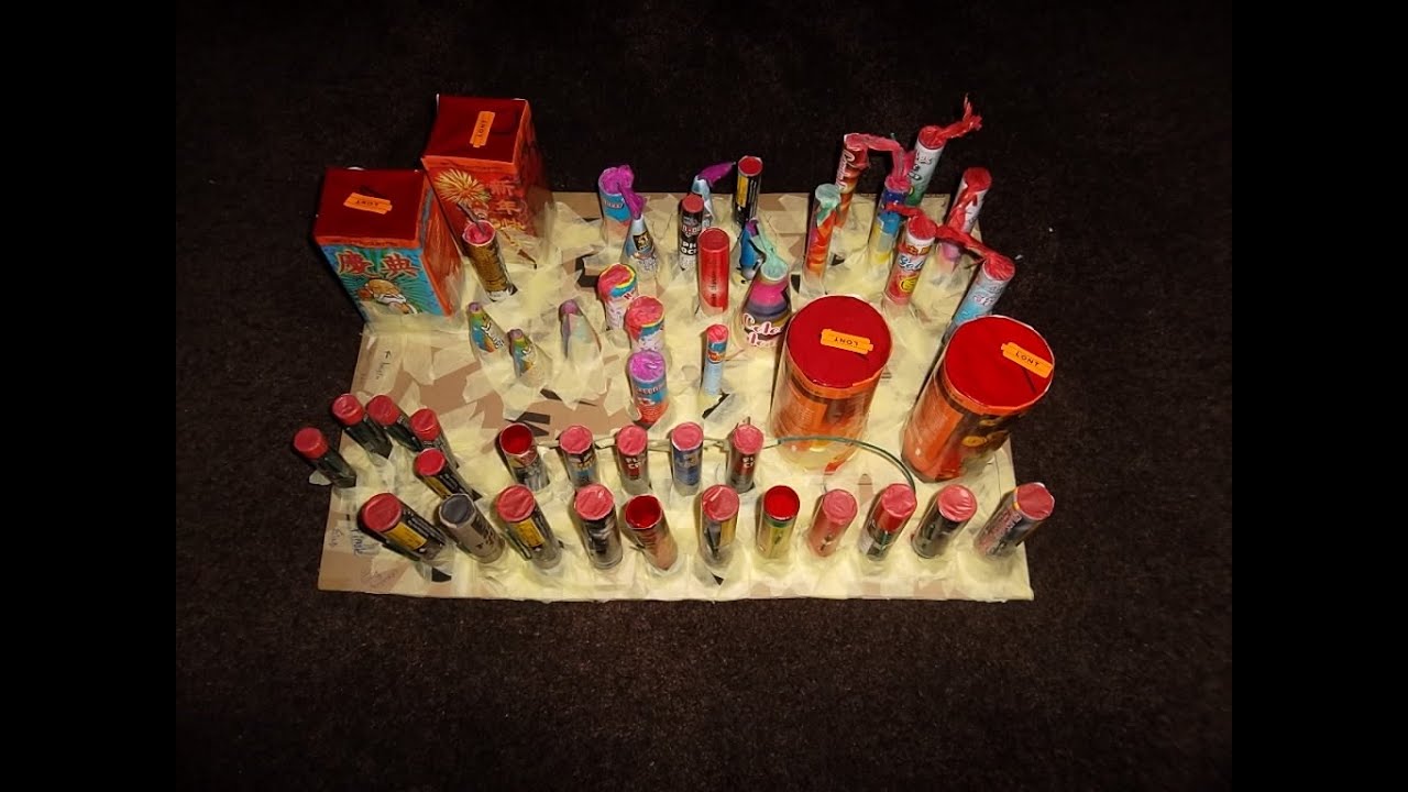 TW Project 2: Fontein + Single Shot (cat.2 vuurwerk) - YouTube