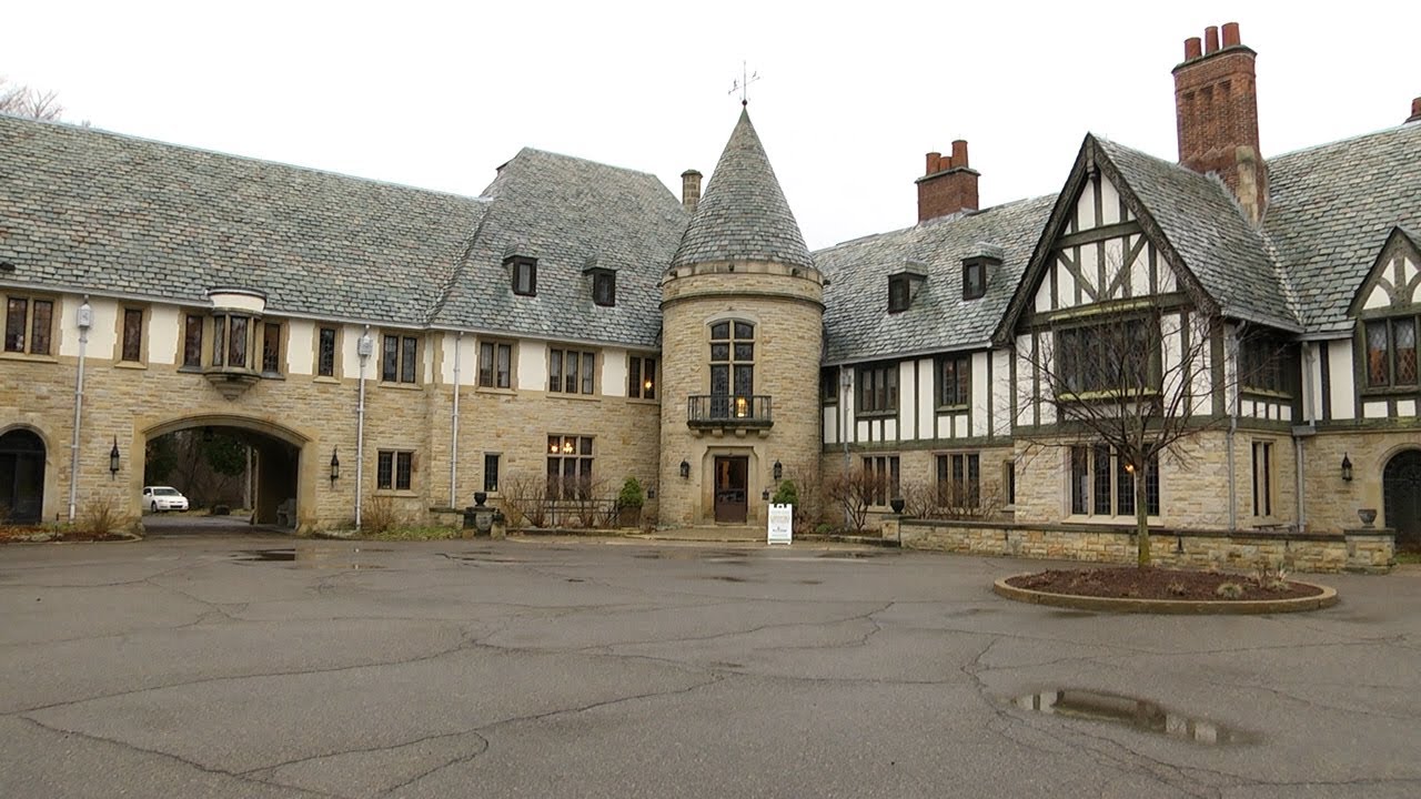 Where Living is a Vacation: Scripps Estate - YouTube