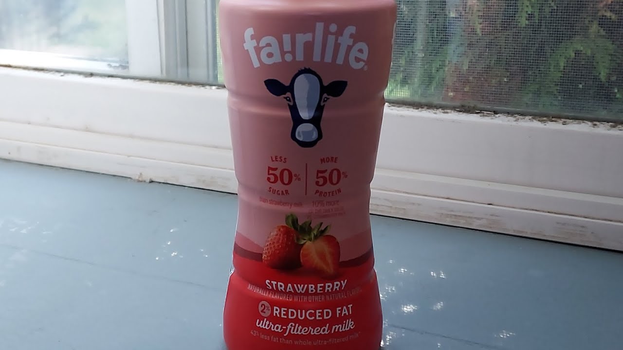 FairLife ultra-filtered strawberry milk Sip N Review - YouTube