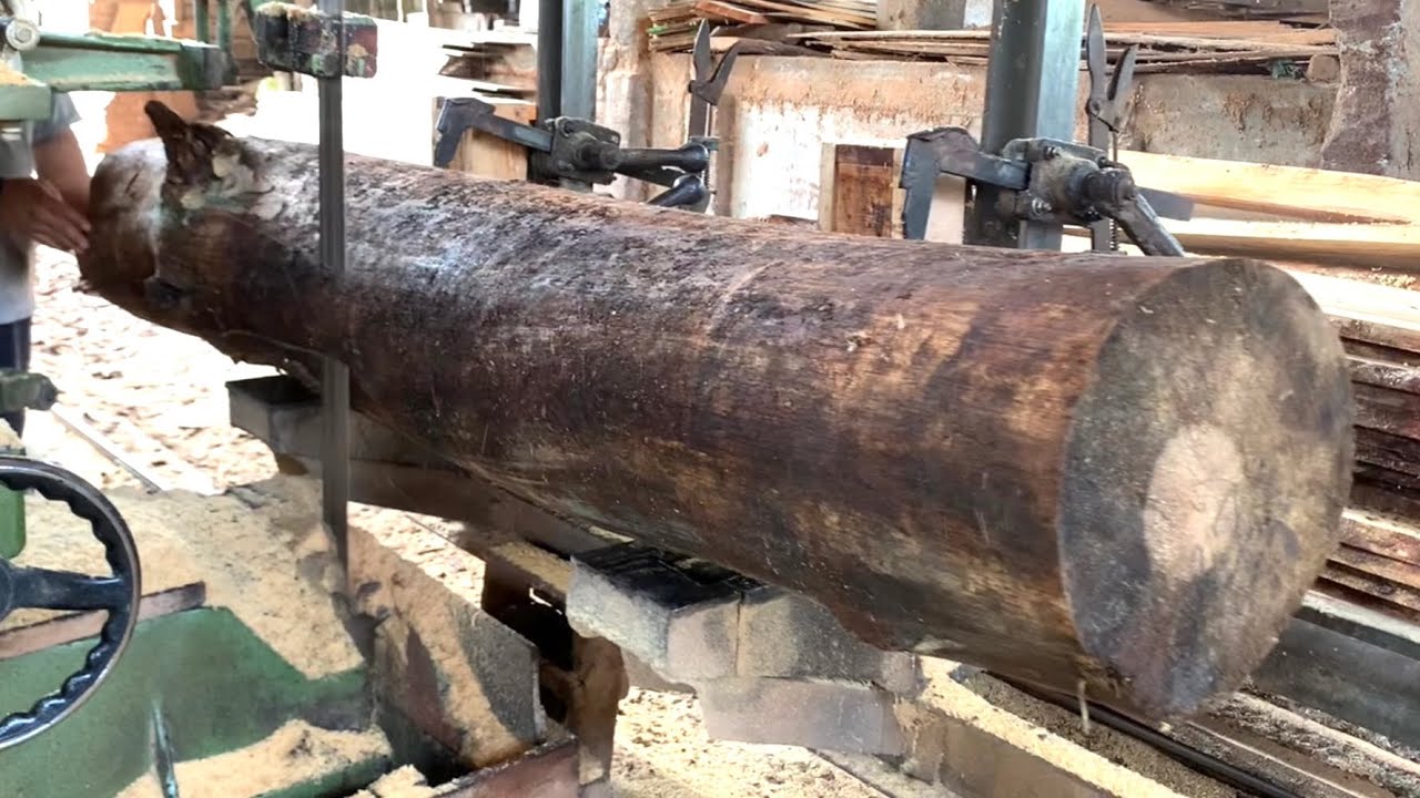 The process of sawing wood using a Benso machine - #1 - YouTube