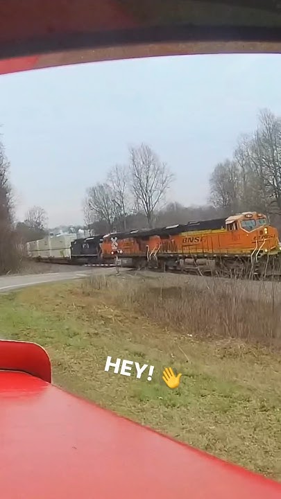 Honking at train and getting a honk back🚂 #kenworth #train #railway #bnsf #norfolksouthern # ...