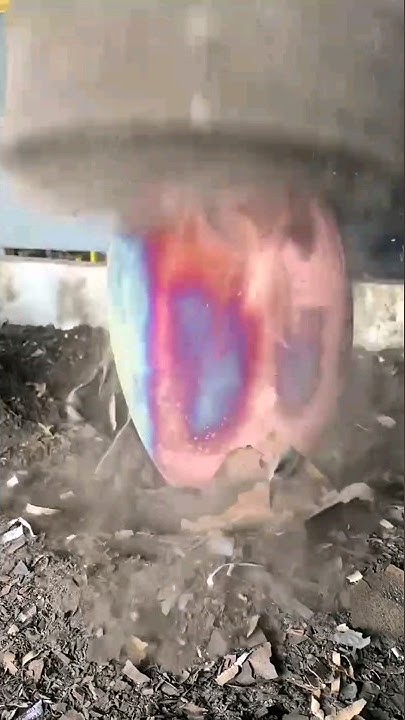 Ain't it fun? The raku burping process. #pottery #raku #art - YouTube