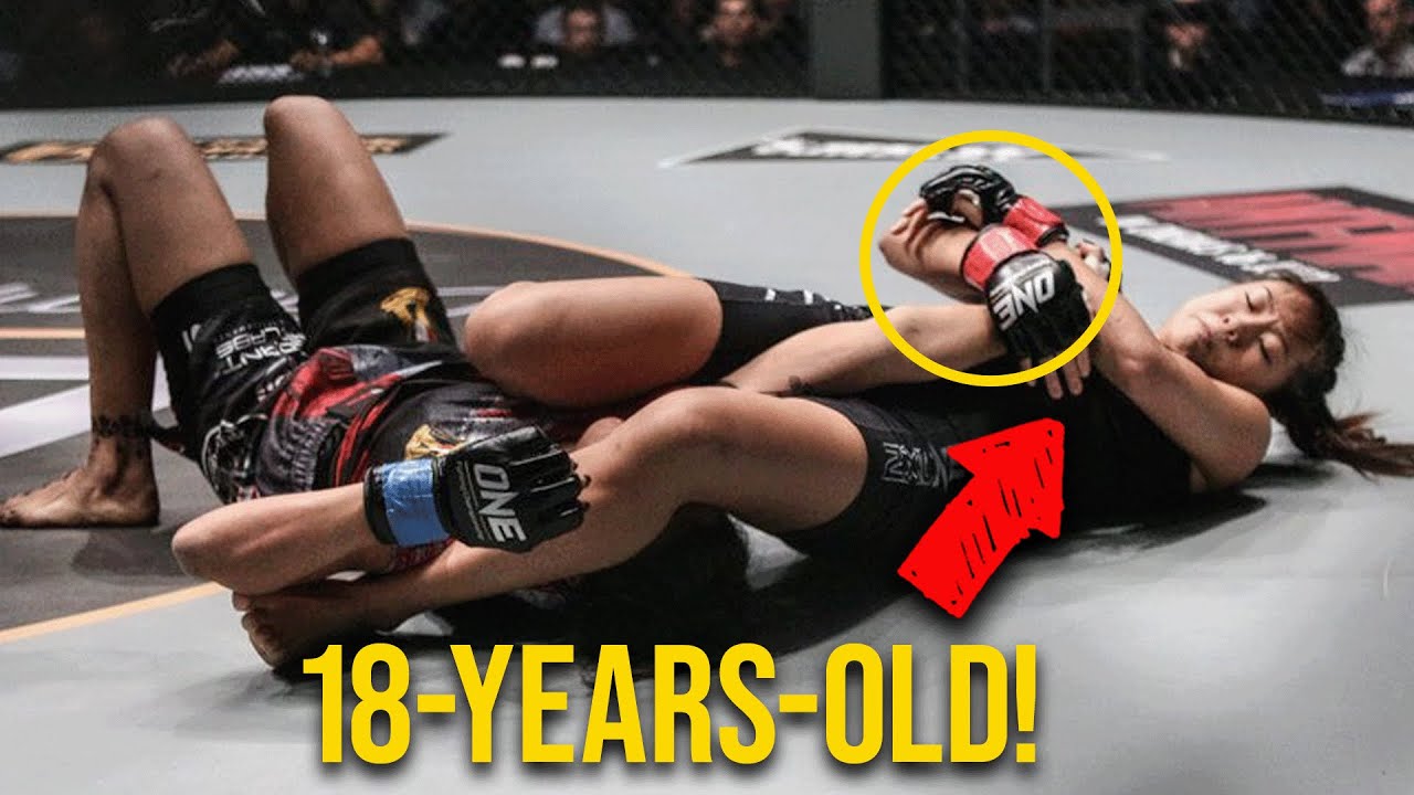 18-Year-Old Angela Lee’s CRAZY MMA Debut 😱 From The Archives - YouTube