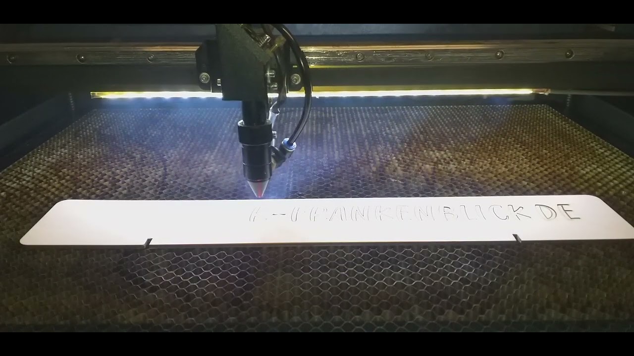 Laserwork Frankenblick - CO2 Laser 80W - YouTube