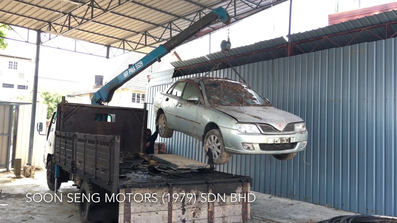 MALAYSIA FURUKAWA UNIC UR-250 CRANE IN WORKING SITE - YouTube