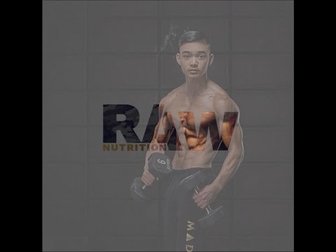 WALKED INTO THE FEMALE CHANGING ROOMS! #VLOG 7