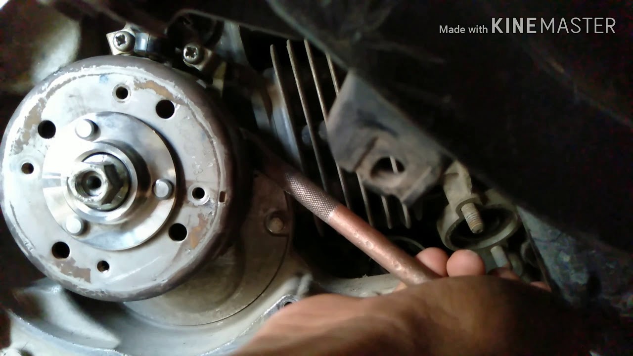 Cara membuka mahnit motor dengan alat seadanya tanpq hatus beli trek ...