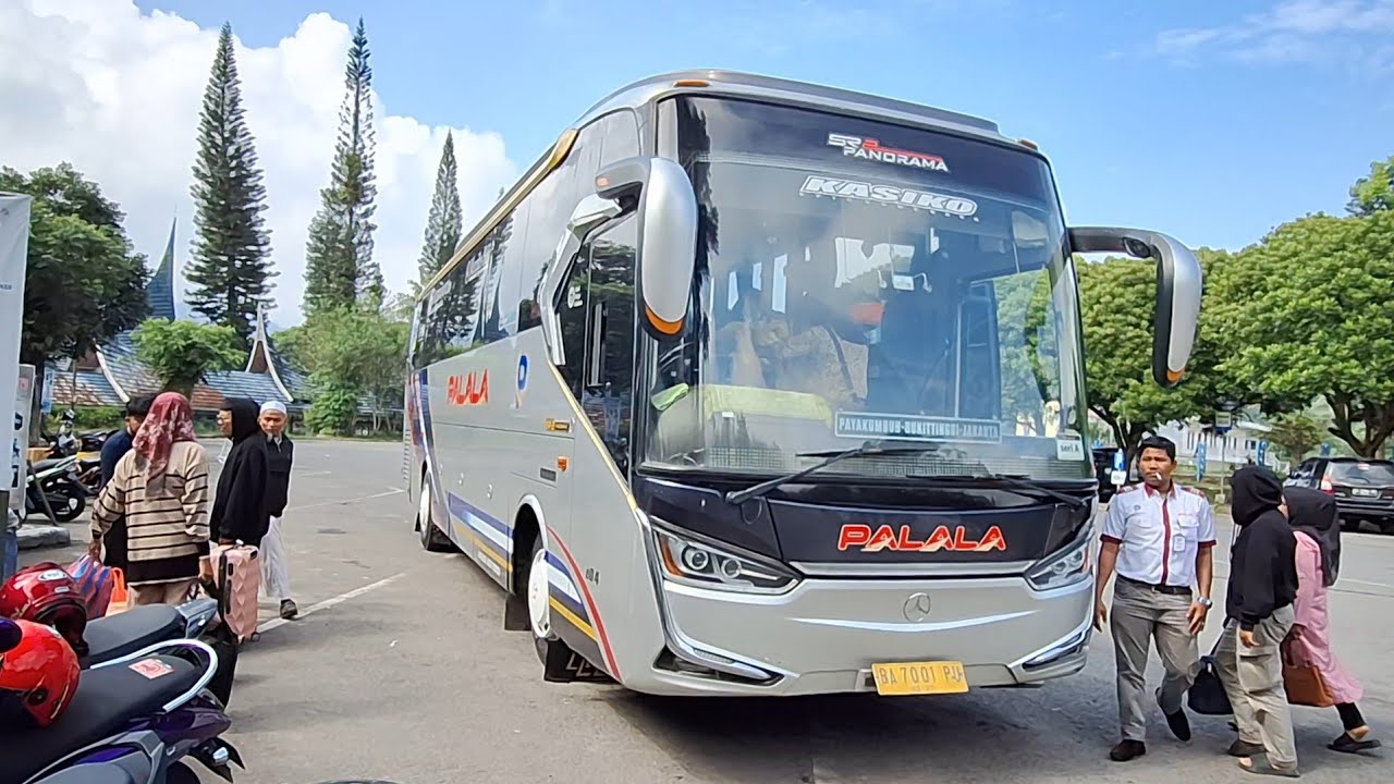 KERENNYA BUS PALALA DI TERMINAL PADANG PANJANG - YouTube