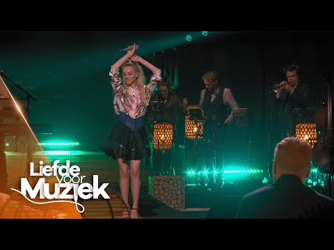 Camille - 'Blauwen Dag' | Liefde voor Muziek | Seizoen 8 | VTM