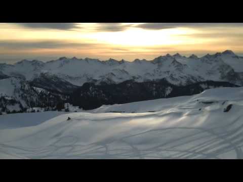 Snowmobiling on Mt. Baker 2.03.09 - YouTube