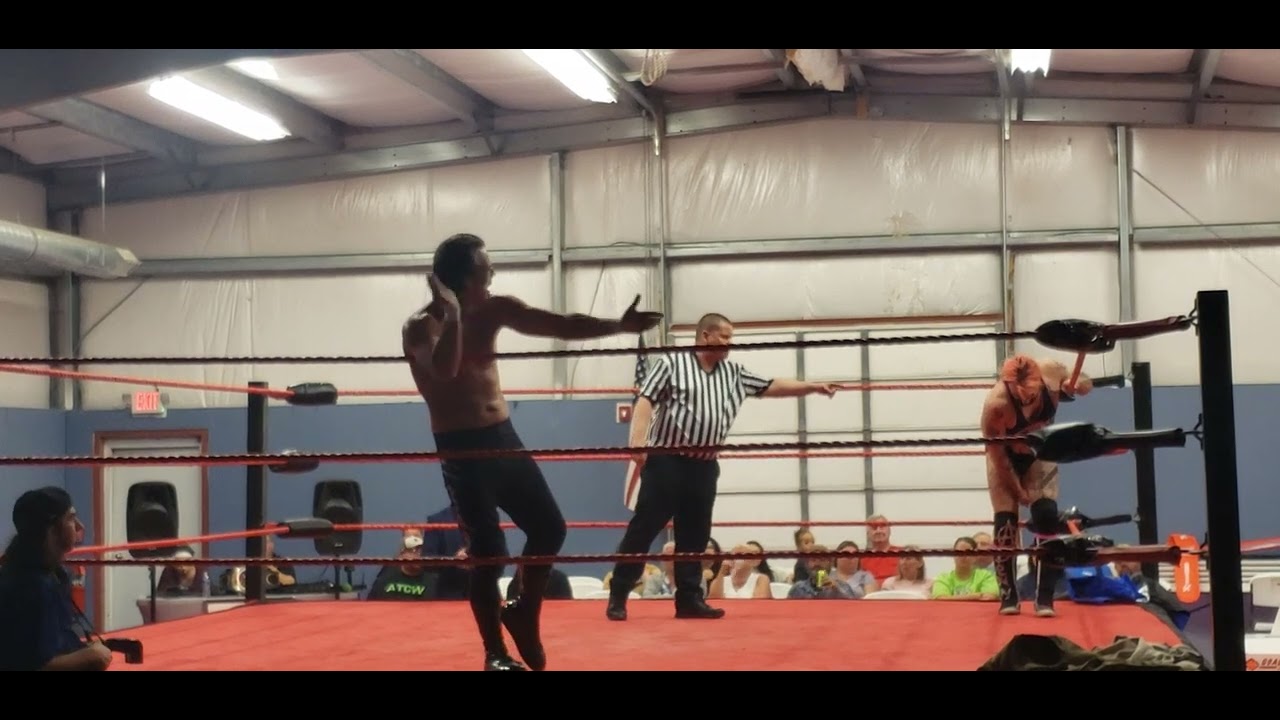 Nick Hamrick w/ A Dick Vickers vs Sean Denny - YouTube