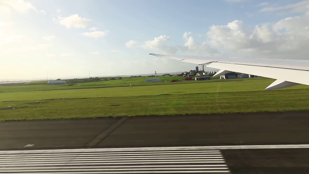 LATAM Airlines LA801 Boeing 787-9 Takeoff from Auckland International ...