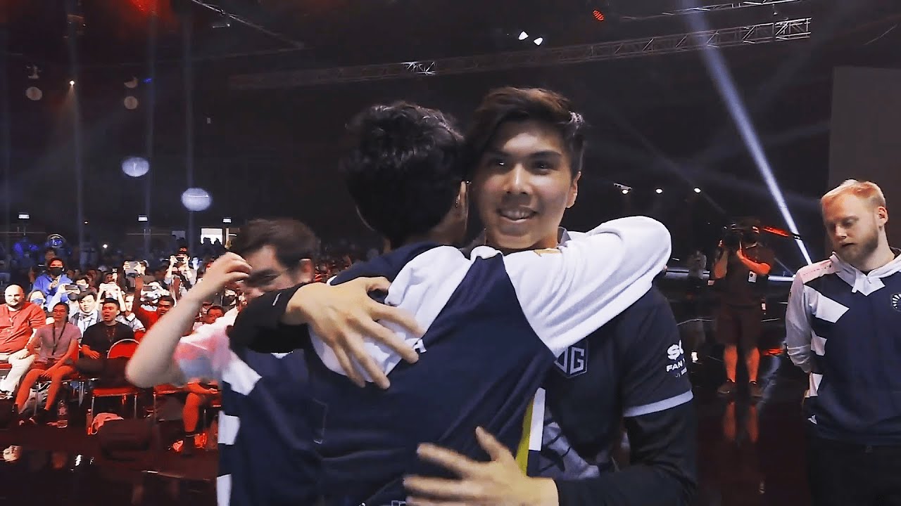 Team Liquid & Team OG Emotions after their Elimination Series at TI11 ...