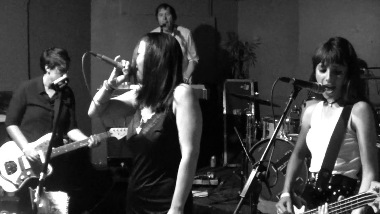 LITTLE DESERT (I See Red/ Split Enz Cover + PAUL DRANE TRIBUTE SHOW ...