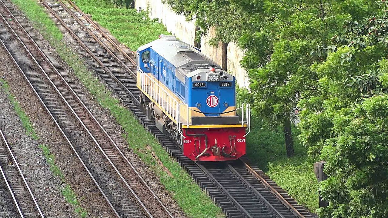 Brand new & full full AC Cab EMD || Hyundai Rotem made 3017 class EMD ...