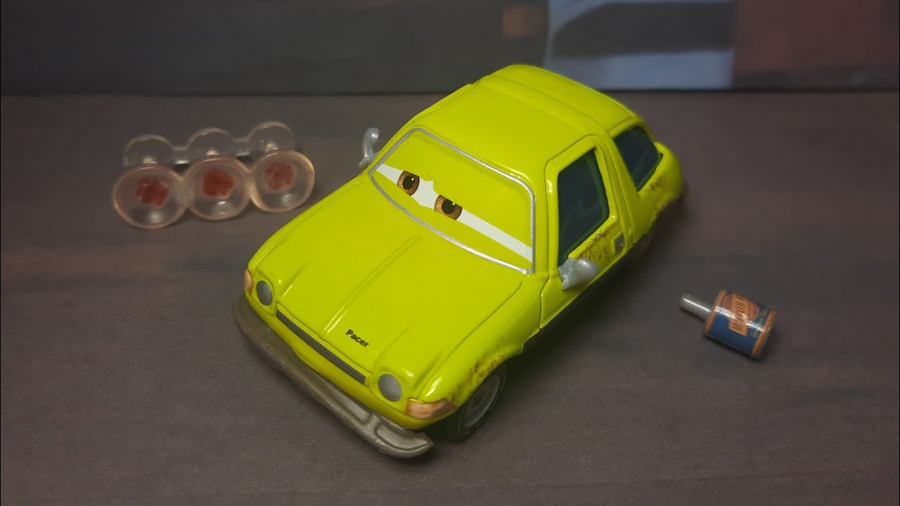 Mattel Disney/Pixar Cars 2 Acer in Trouble (World Grand Prix Lemon) Ye ...