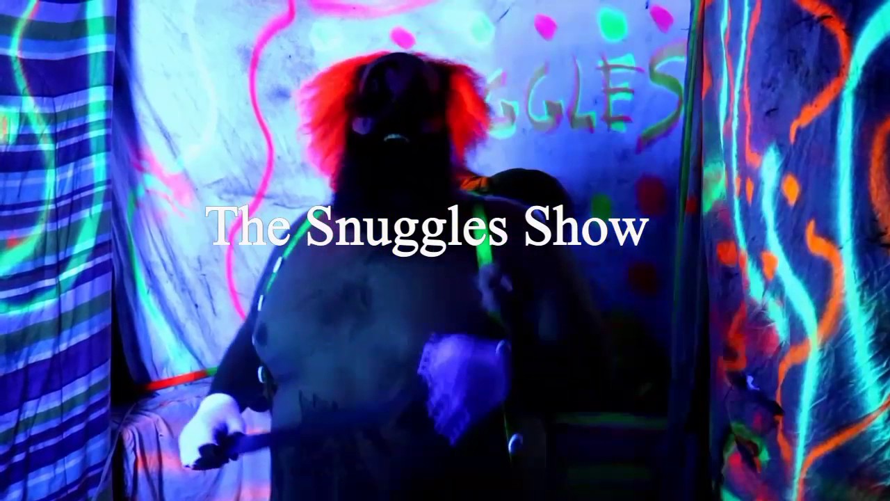 Snuggles Show - YouTube