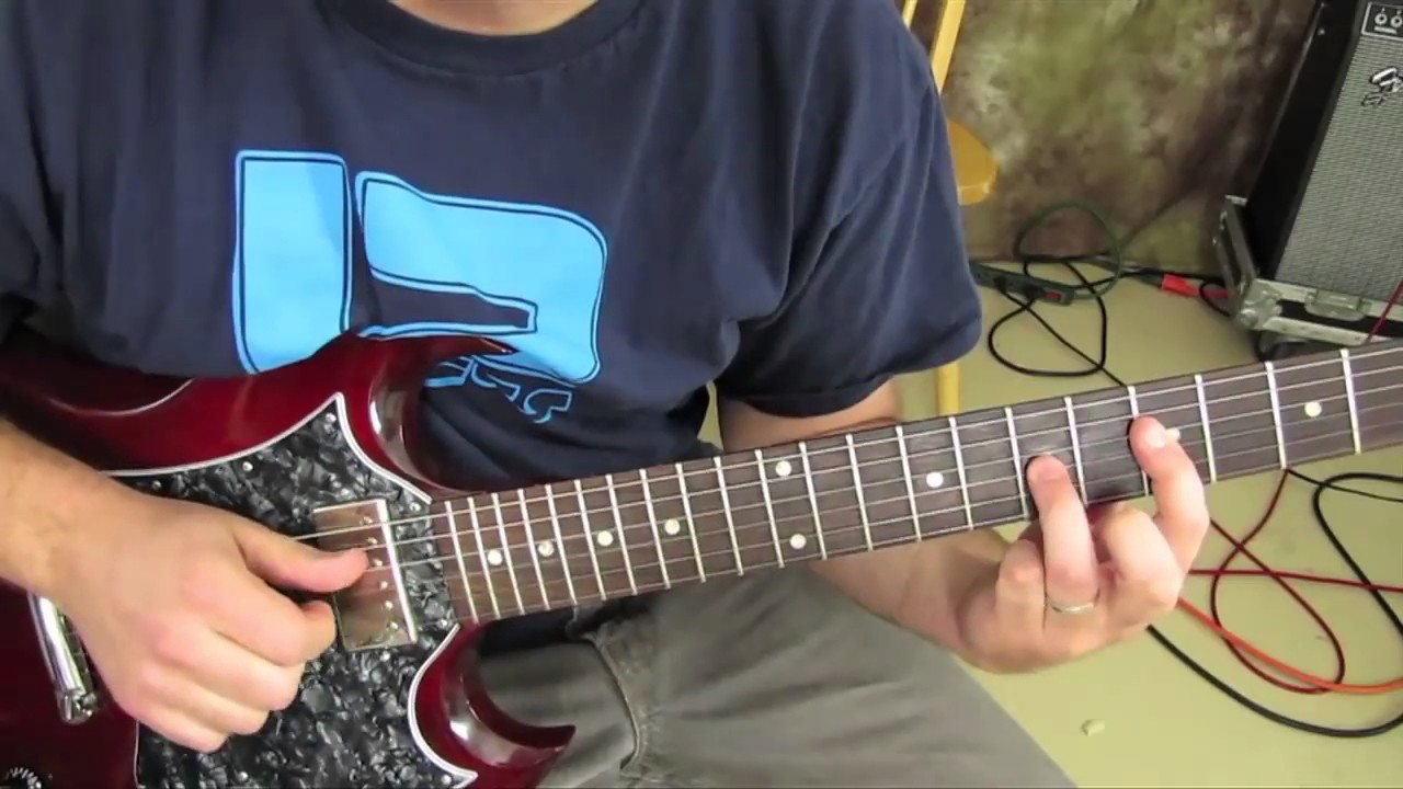 100 Riffs – Greatest Rock N' Roll Guitar Riffs – (MTV Intro Lick) - YouTube