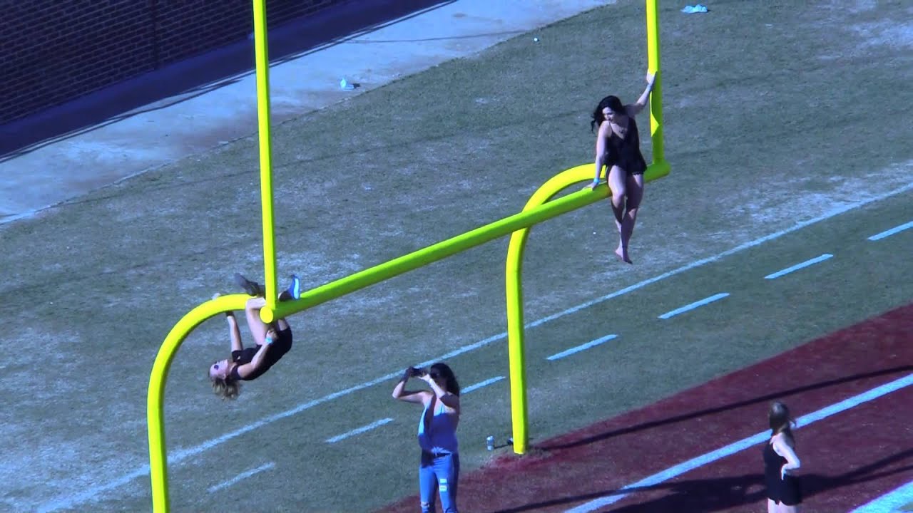 Florida State Co-Eds Climb Goal Post After Louisville Game 10-17-2015 ...