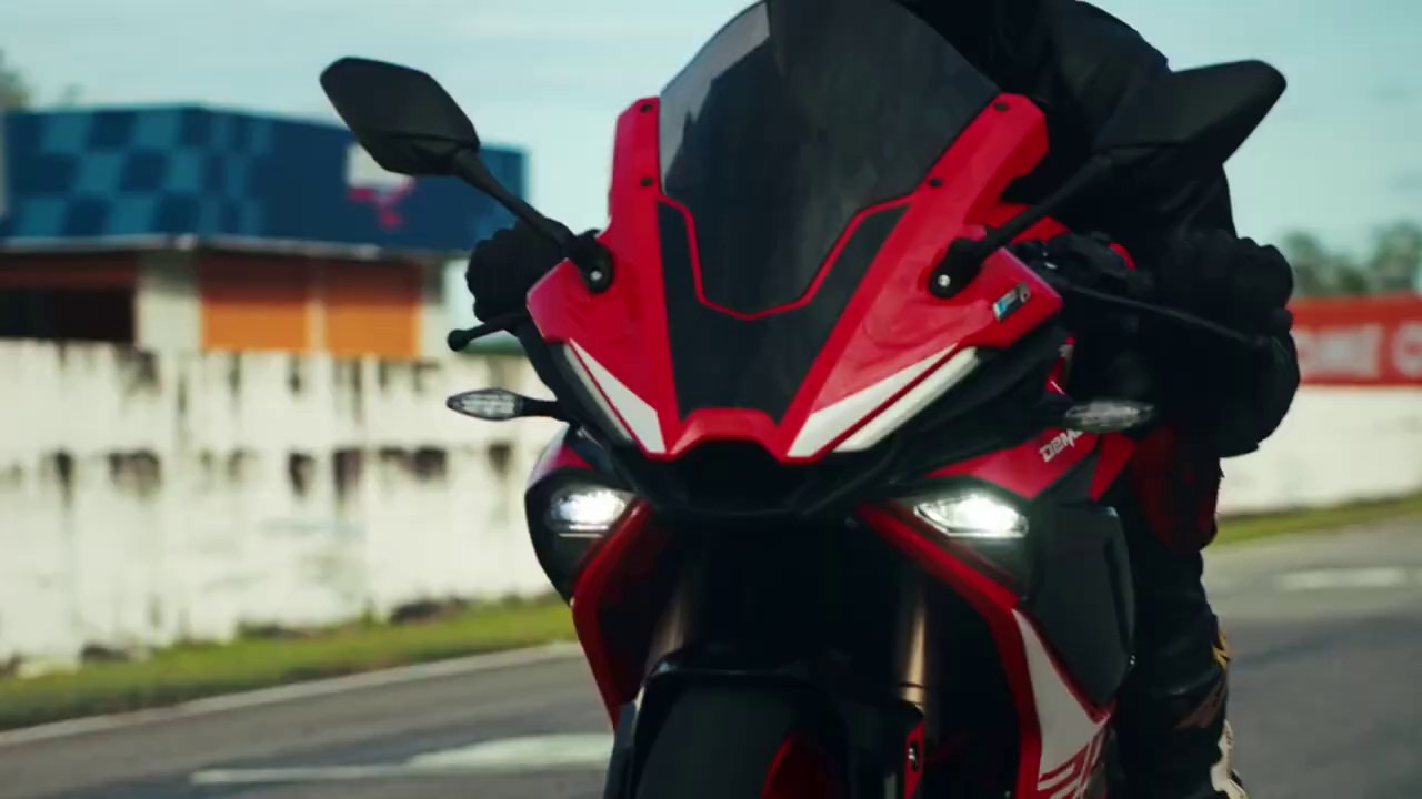 GPX Demon GR200R (2020) Intro - YouTube