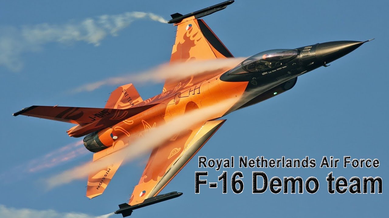 Royal Netherlands Air Force F-16 Demo Team - YouTube