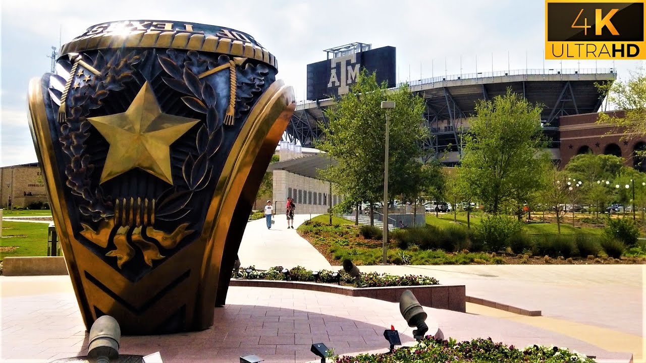 Texas A&M University: Aggie Park Walk 4K - YouTube