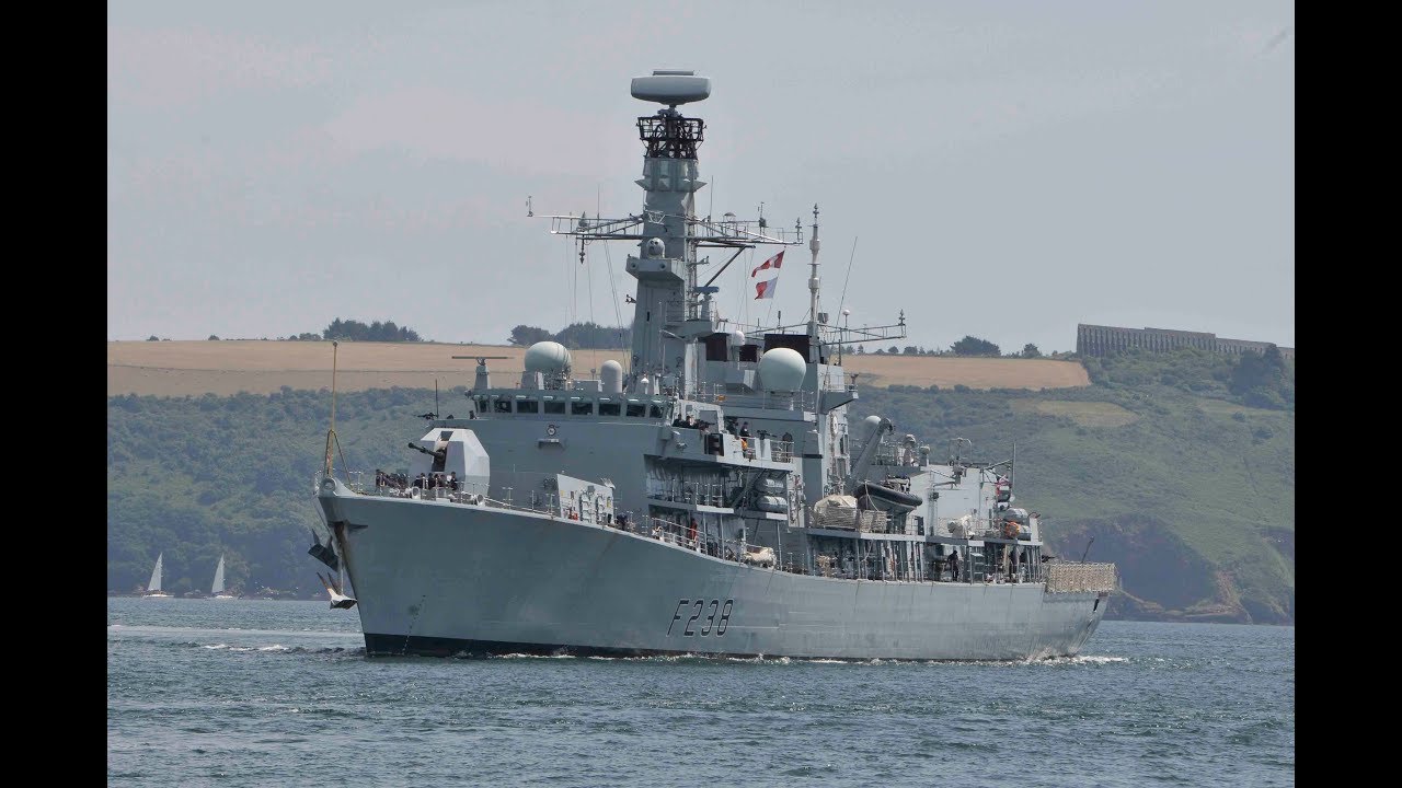 HMS NORTHUMBERLAND F238 ENTERS DEVONPORT NAVAL BASE AT MOUNT EDGCUMBE ...