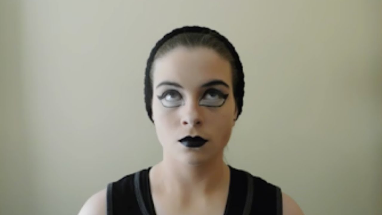 Dramatic Goth | Makeup Tutorial - YouTube