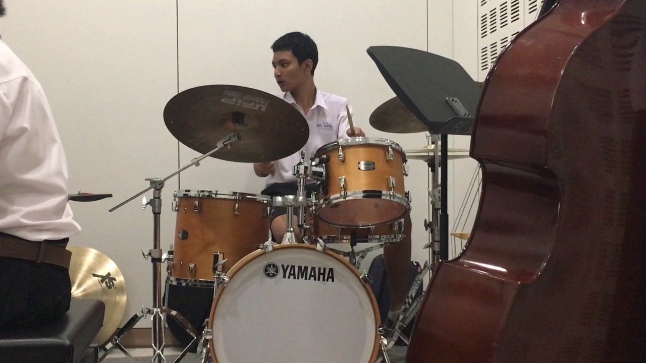 I mean you - Young Petch Trio - YouTube