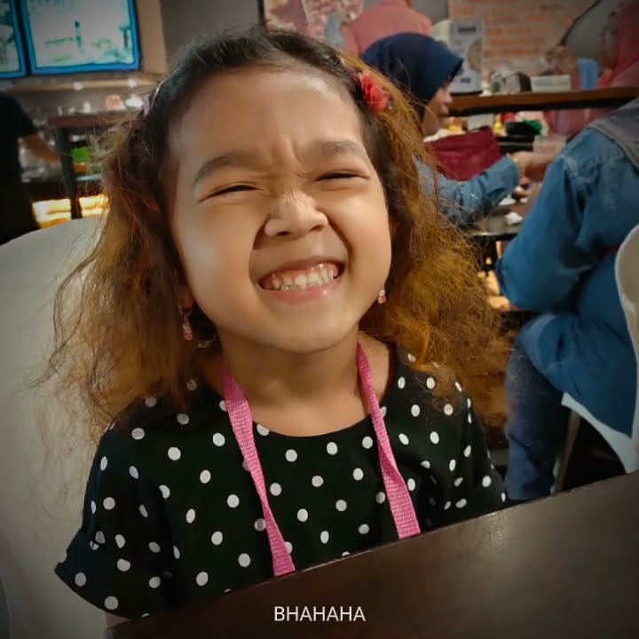 Young Girl Youtube