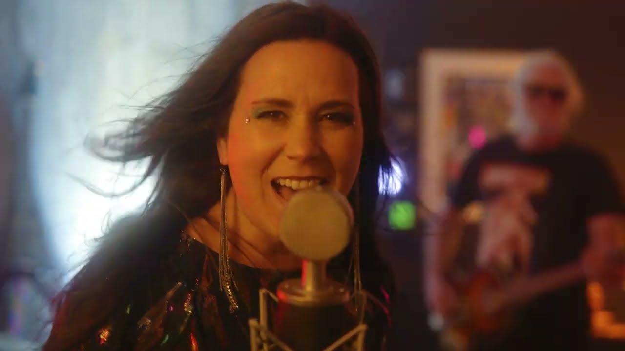 Jessica Rhaye - I Feel Fine (Official Music Video) wt The Ramshackle ...