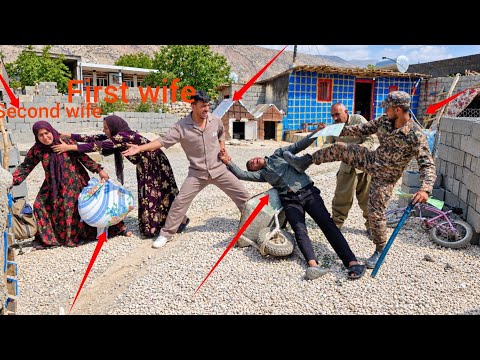 Farhad's Second Wife Tries to Humiliate His First Wife... But Farhad FinallyExplodes