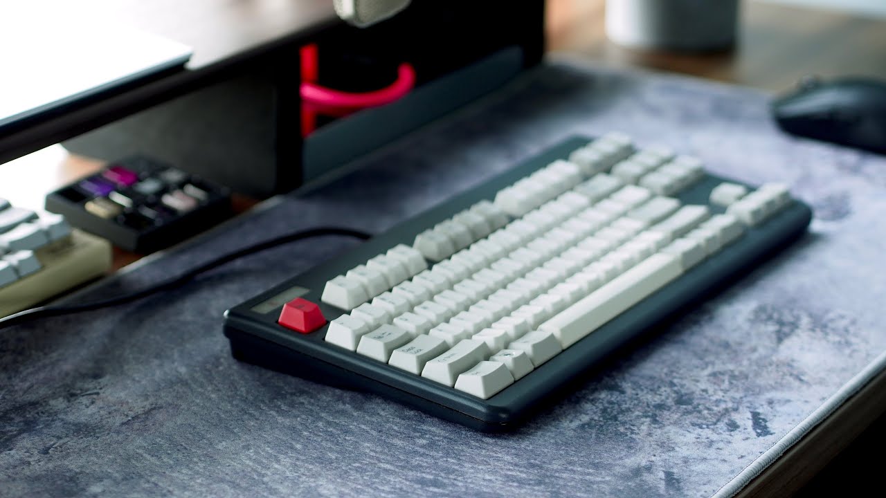 Topre Realforce 86U Variable Weight Typing Sound Test - YouTube