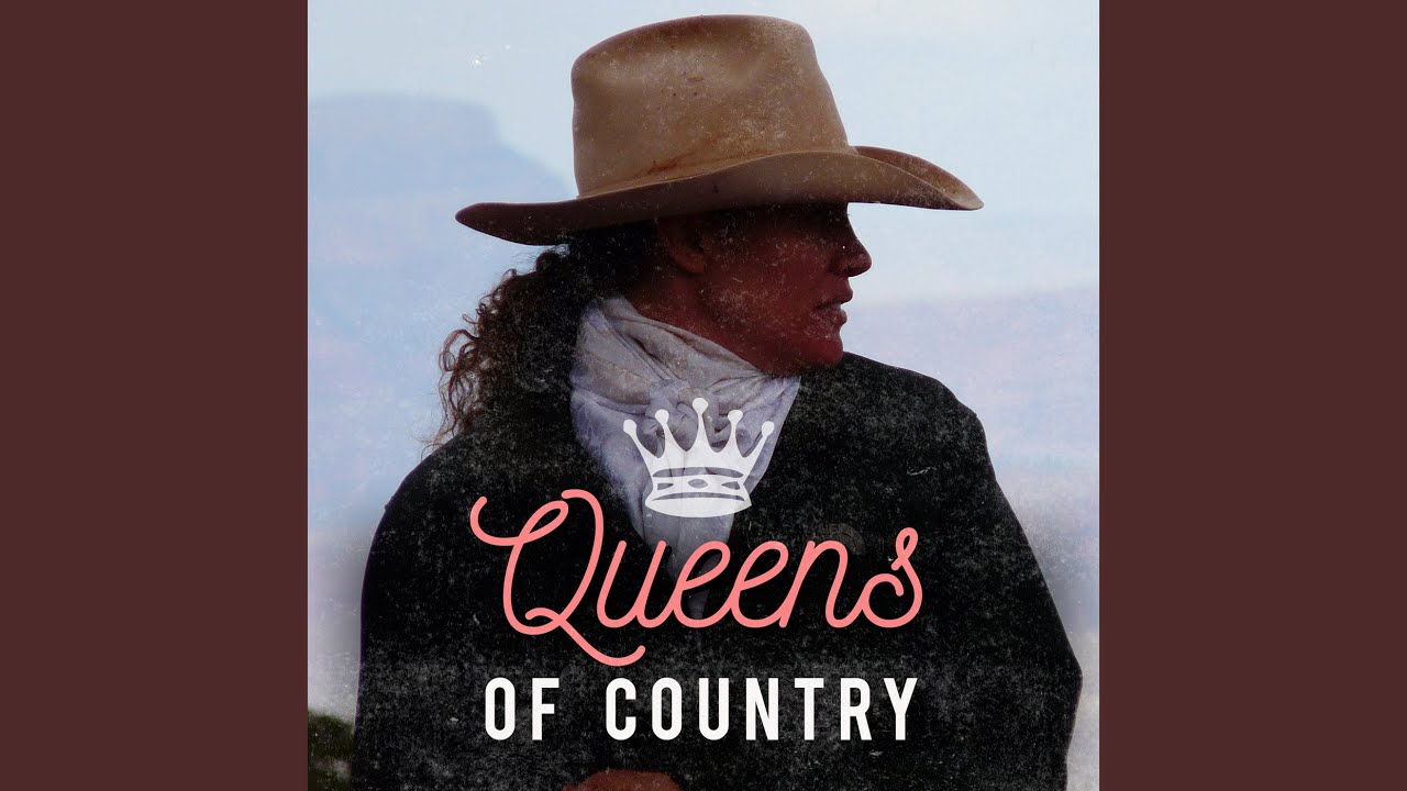 Patsy Cline Medley: I Fall to Pieces Sweet Dreams/ Crazy (Live) - YouTube