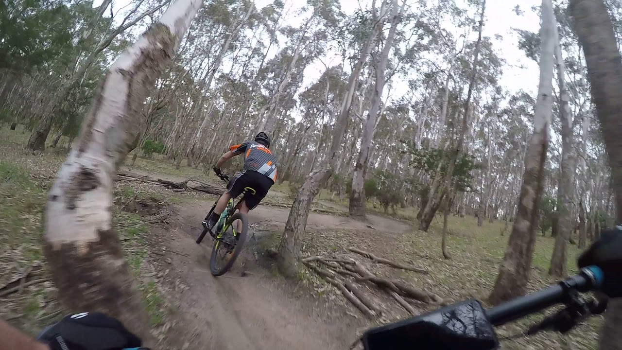 Middle – Lysterfield MTB Park - YouTube