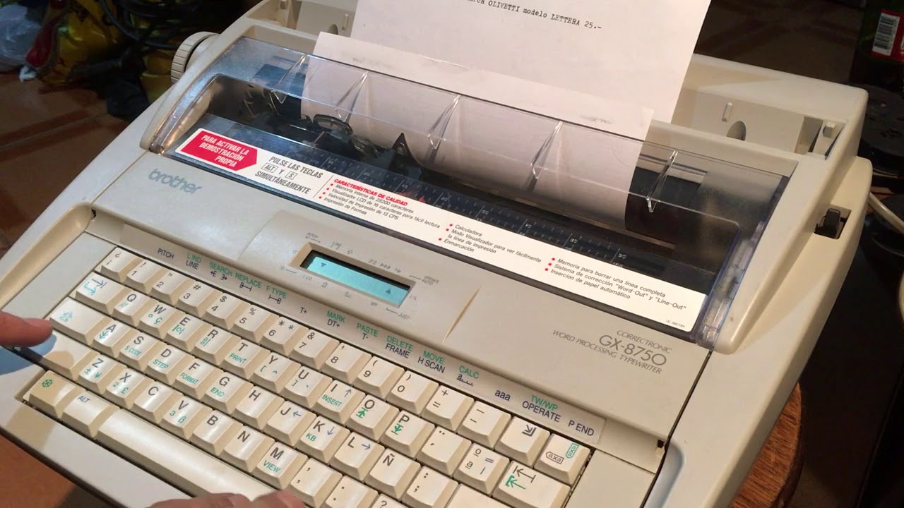 Maquina de escribir marca Brother. - YouTube