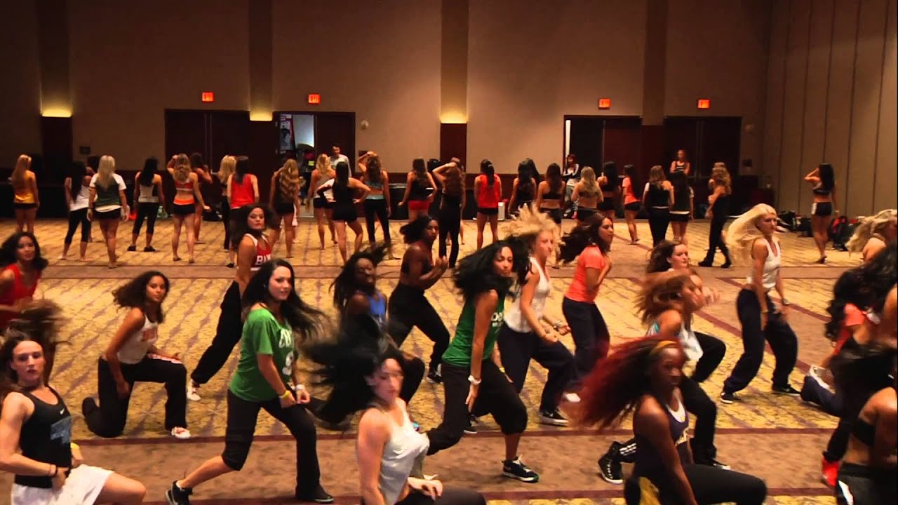 Satin Stitches Pro Action Dance 2013 - YouTube