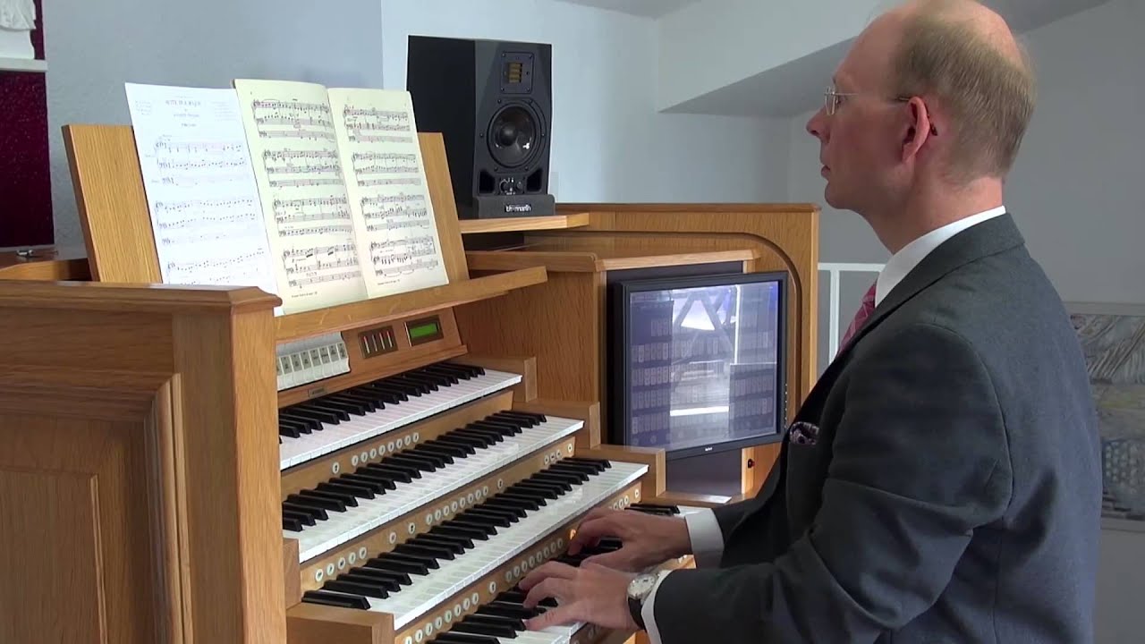 Everett Titcomb (1884-1968): 1st Movement "Prelude" from "Suite in E ...