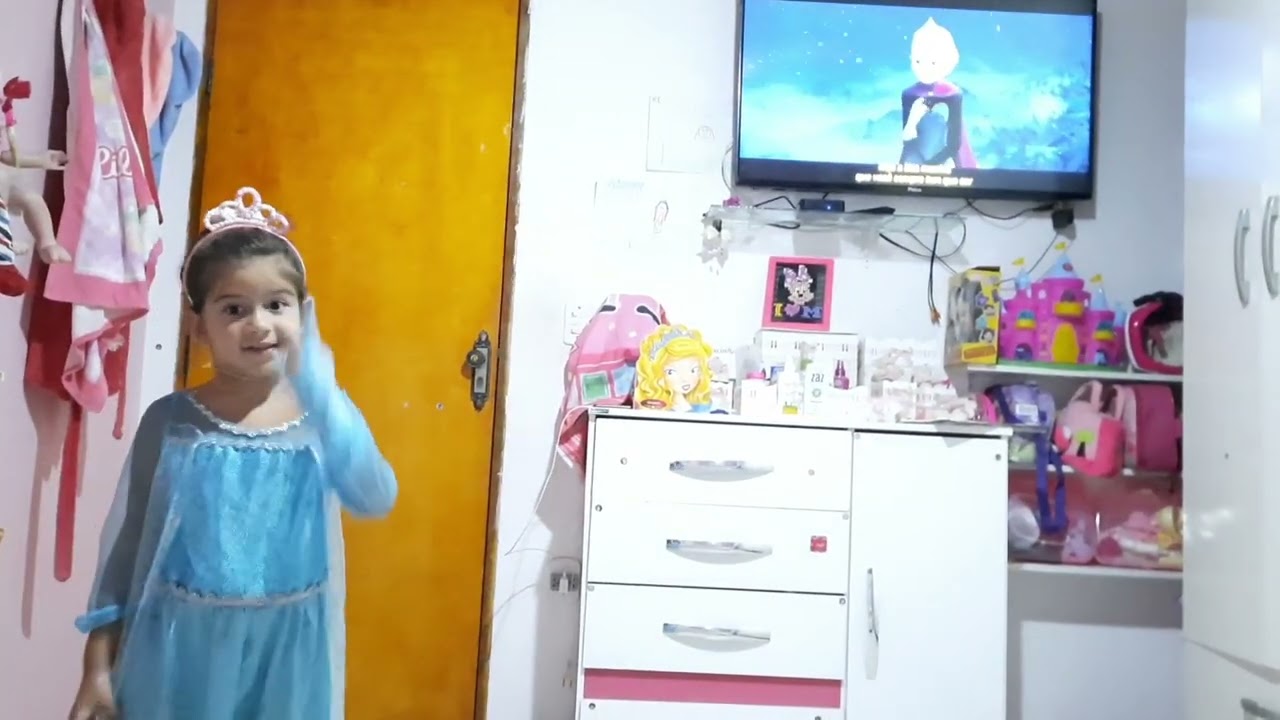 FROZEN, MARIA JÚLIA MAJÚ - YouTube