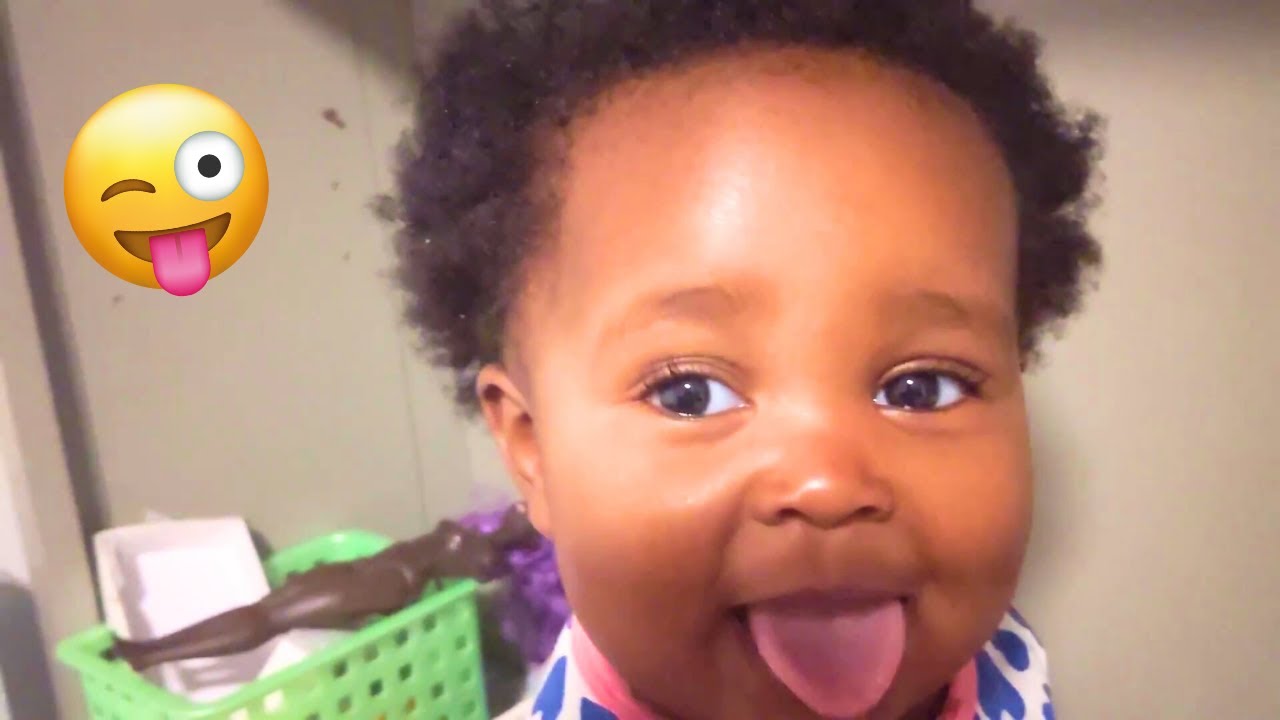 Blah blah blah... Babbling Babies Try to Talk | Cutest Aww Moments ...