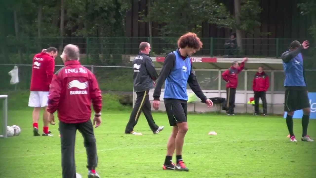 Entrainement des Diables Rouges avant Slovénie-Belgique - YouTube