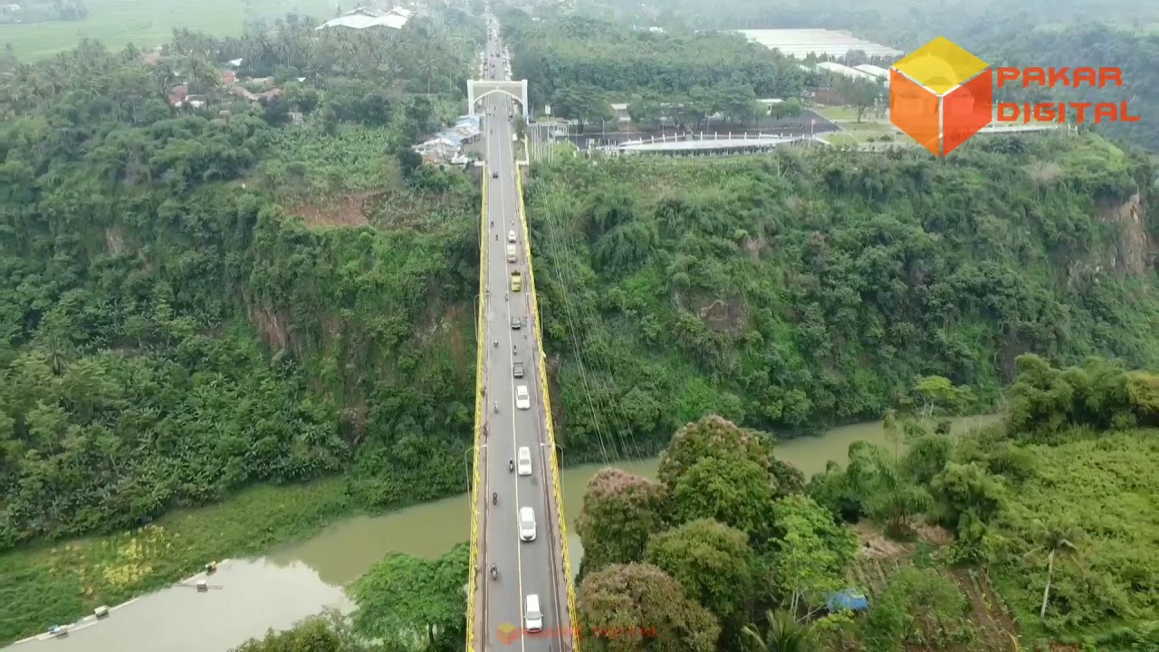 Keindahan Jembatan Rajamandala dan Gerbang Marhamah - View dari Udara ...